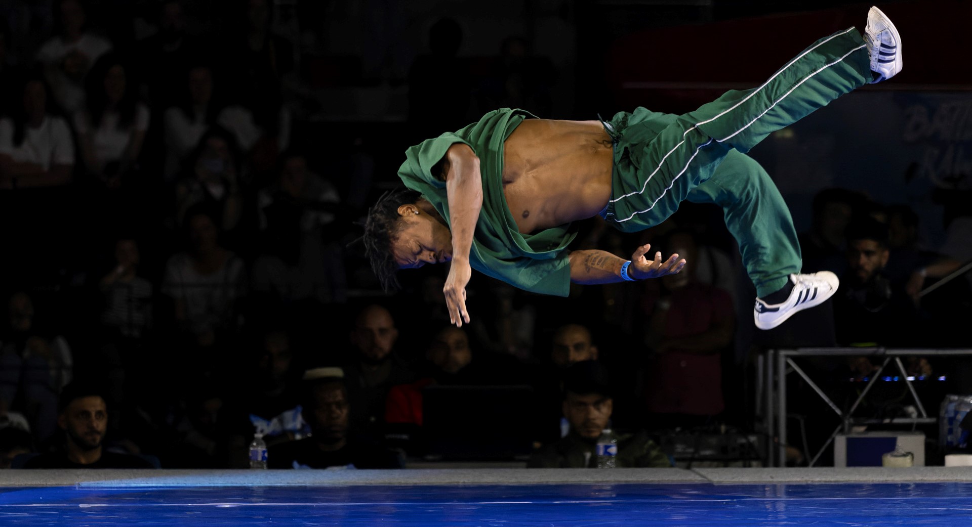 Une battle internationale de breakdance va vous en mettre plein les ...